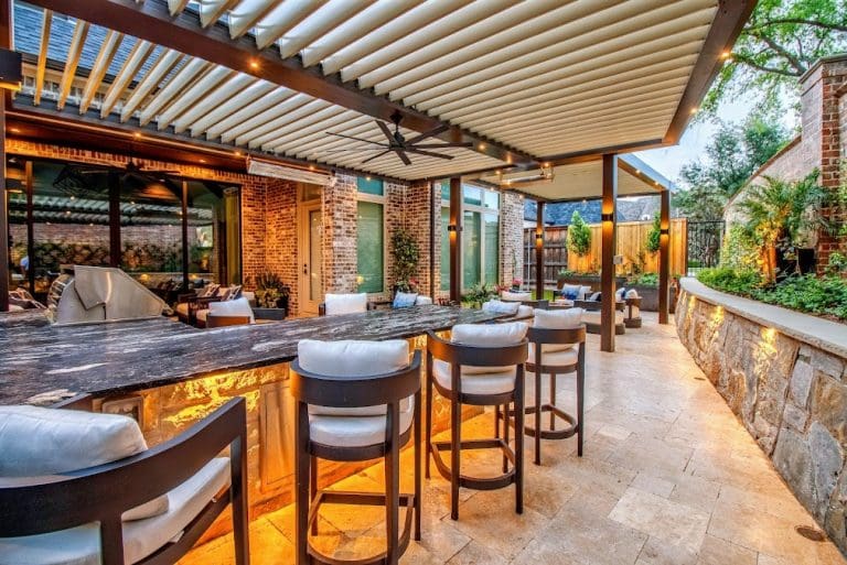 Landscapes of the Month: Creating an Outdoor Destination in a Tight ...