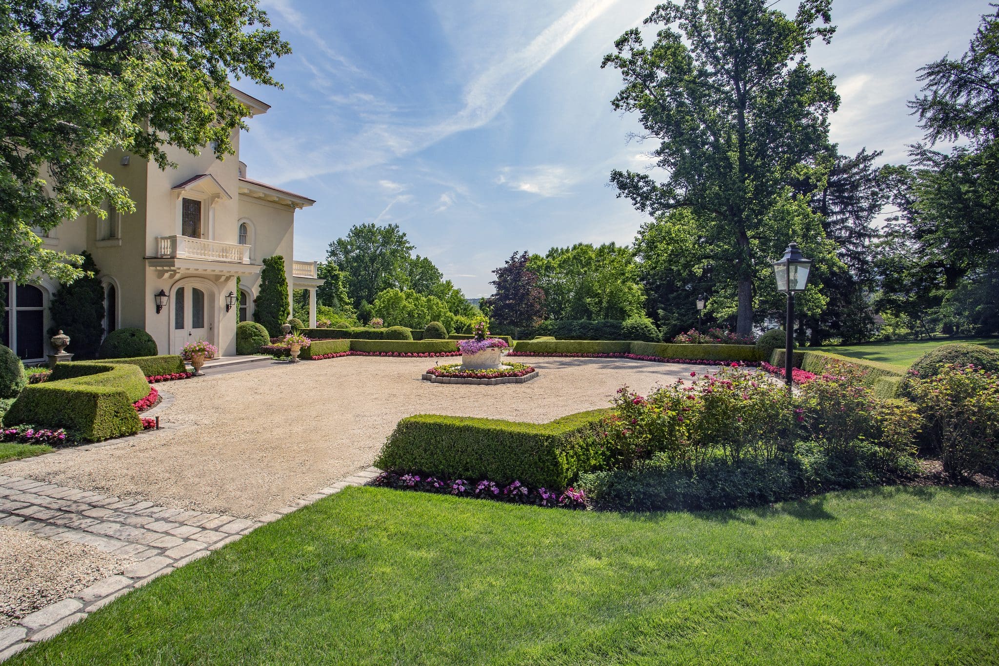 Landscapes of the Month: Maintaining a Lush Estate - The Edge from the ...